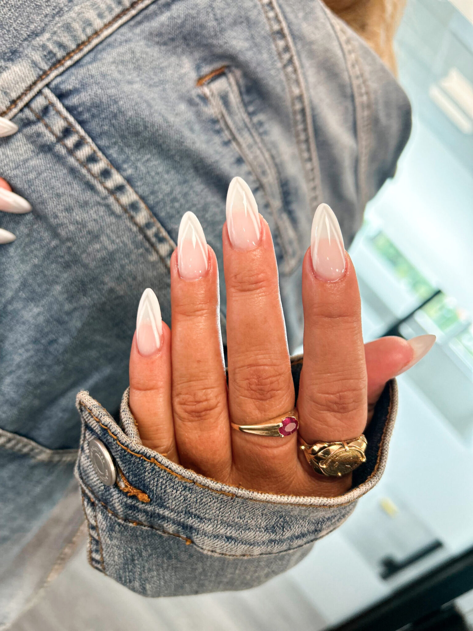 Centrum Nails - Negle behandlinger i top kvalitet